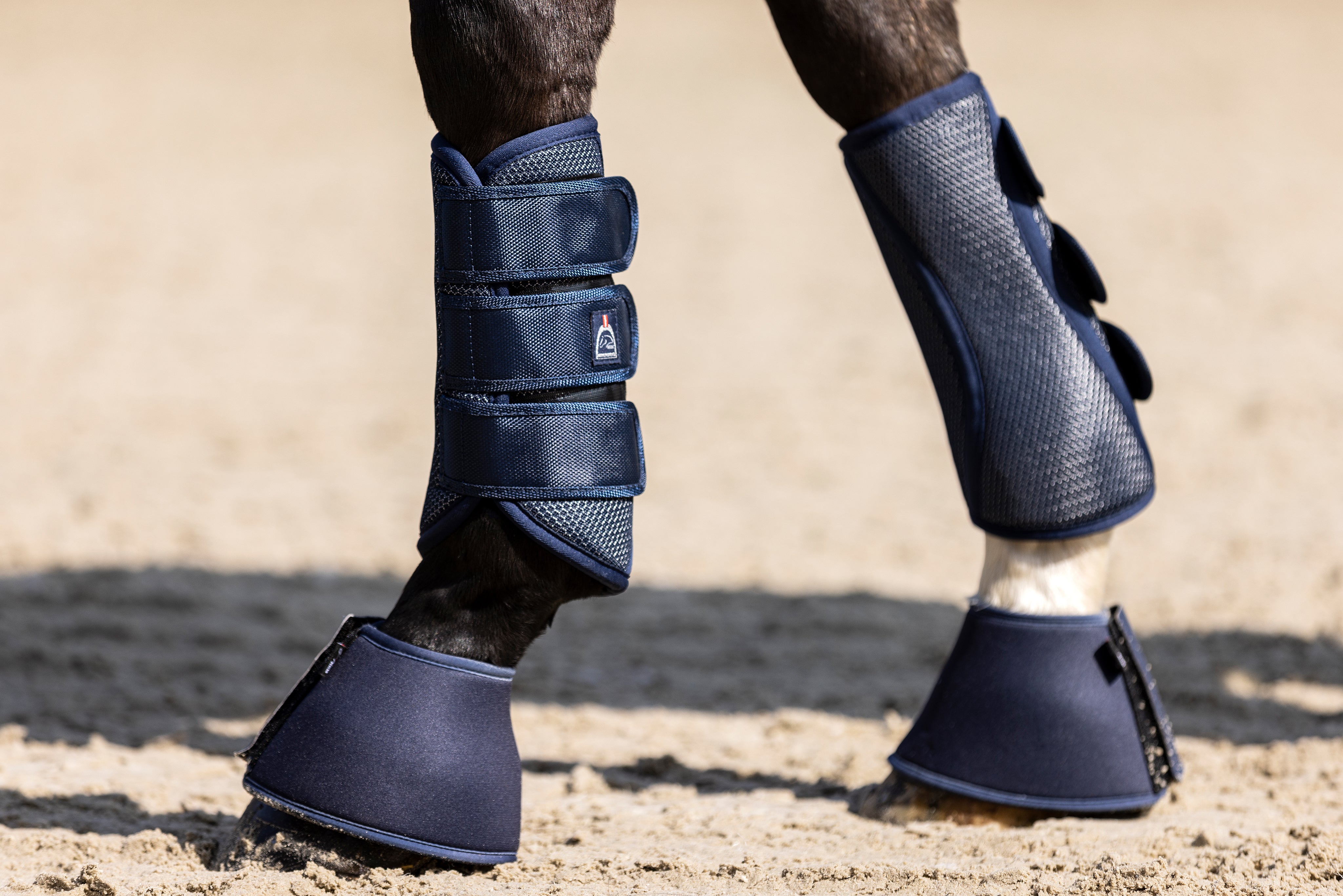 Protection Boots Equine Sports Style – EquiZone Online
